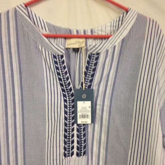 Universal Thread | Tops | Universal Thread Womens Striped Embroidered ...